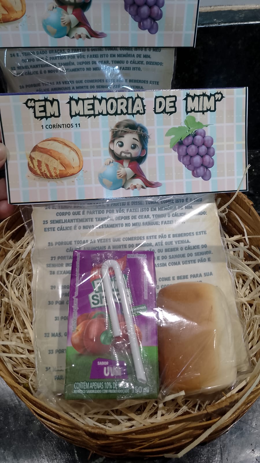 LAPELA + PERGAMINHO 📜 ” ” EM MEMÓRIA DE MIM” – Pro Roméria educadora